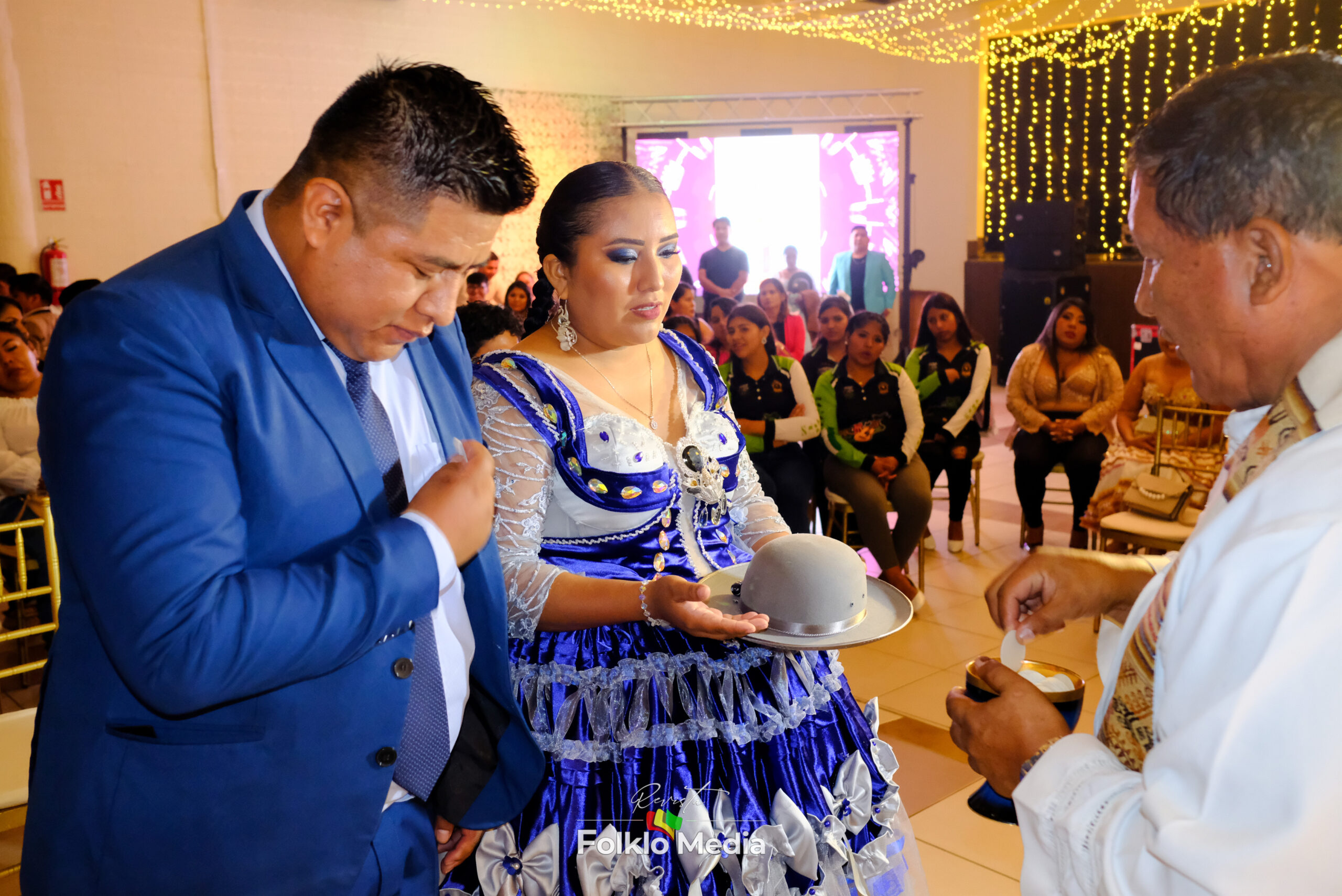 Con Fe y Devoción al Señor de Mayo. - Revista FolkloMedia